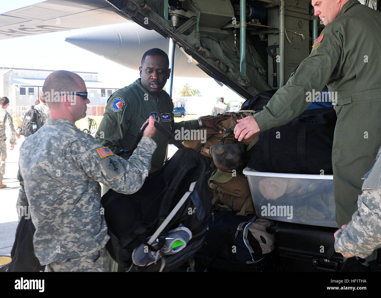 Sgt 1st class craig norton hi-res stock photography and images - Alamy