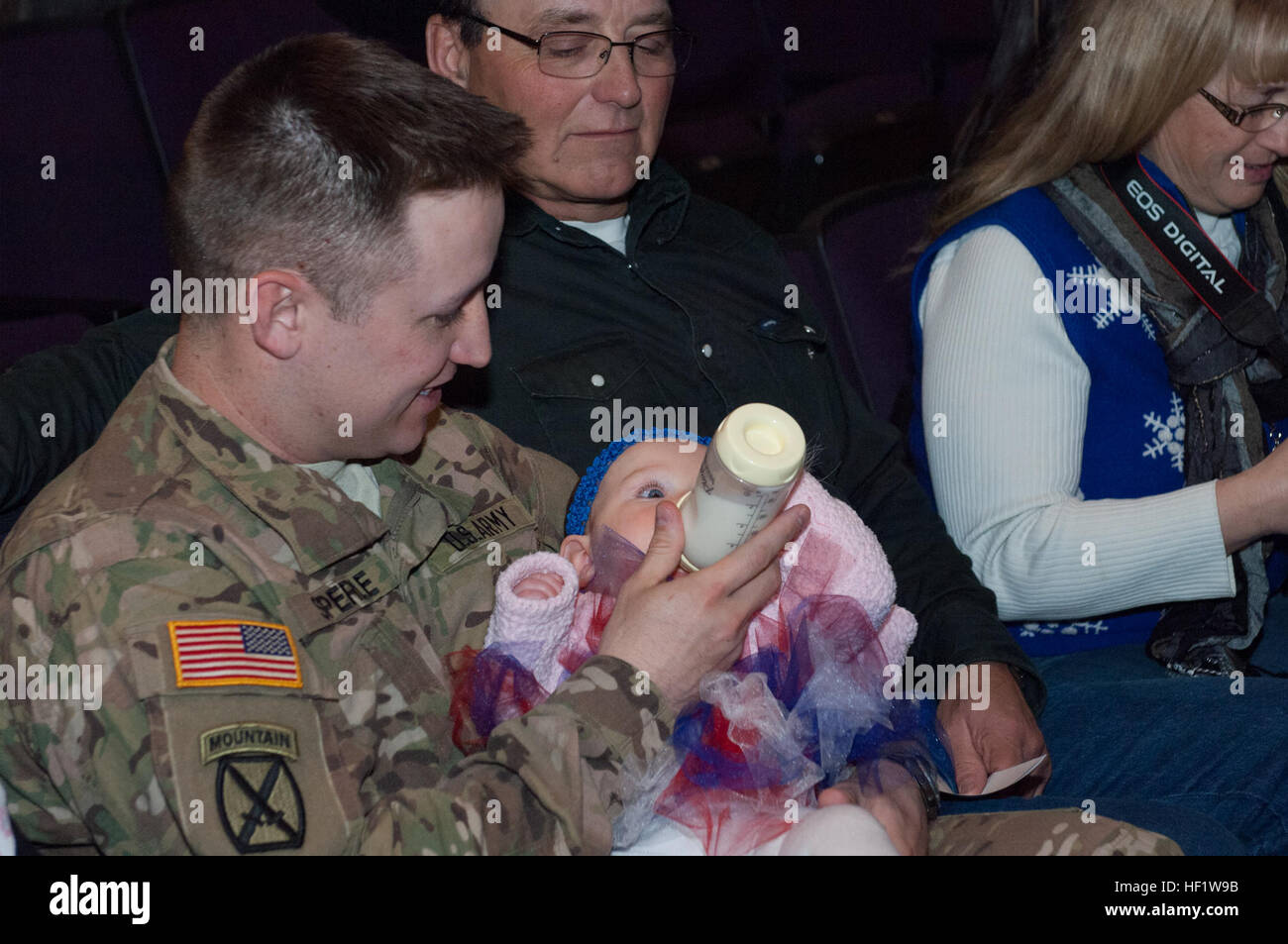 Soldiers of the 235th Military Police Company reunite with families at ...
