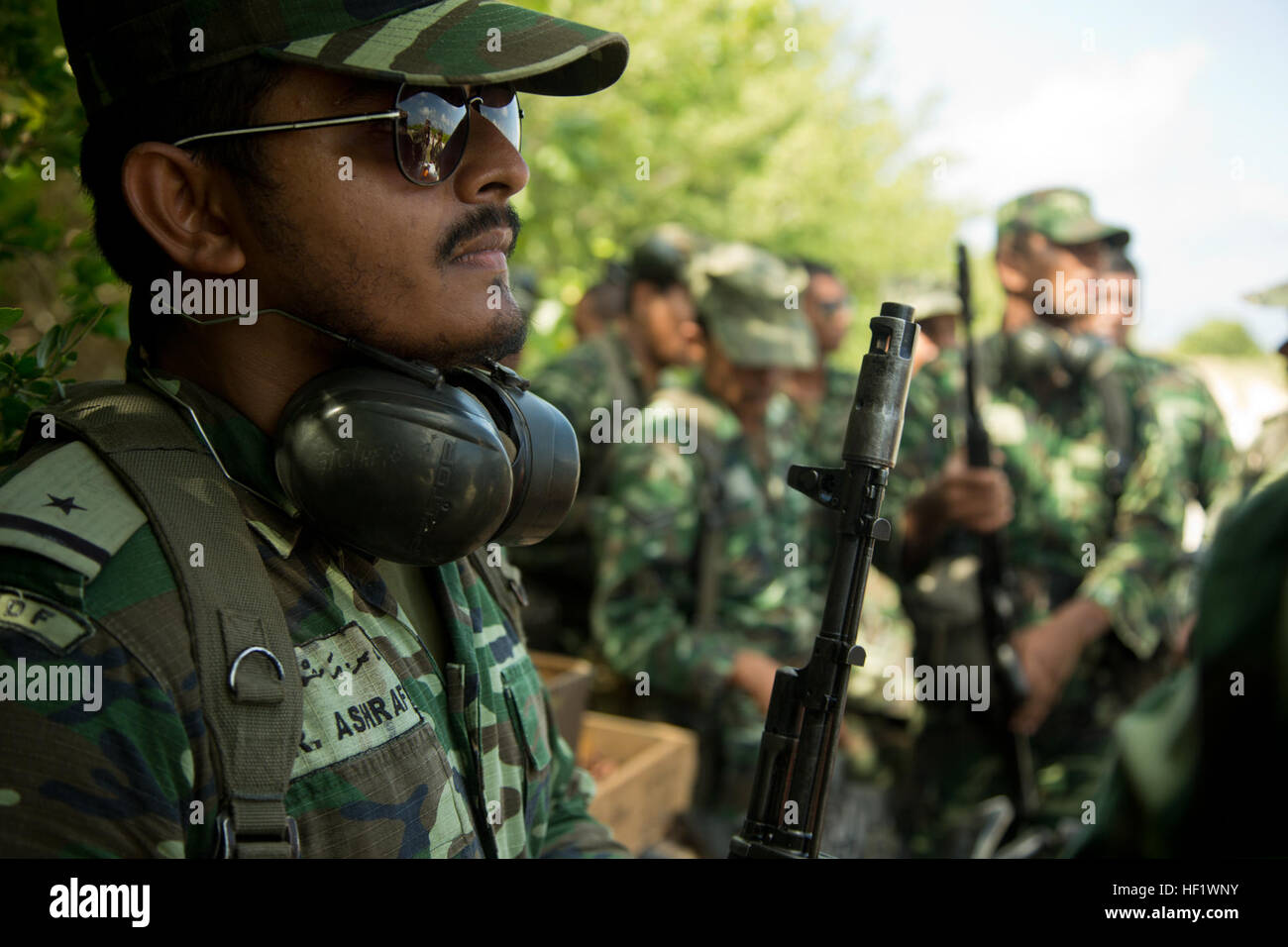 Maldivian national defense force hi-res stock photography and images ...