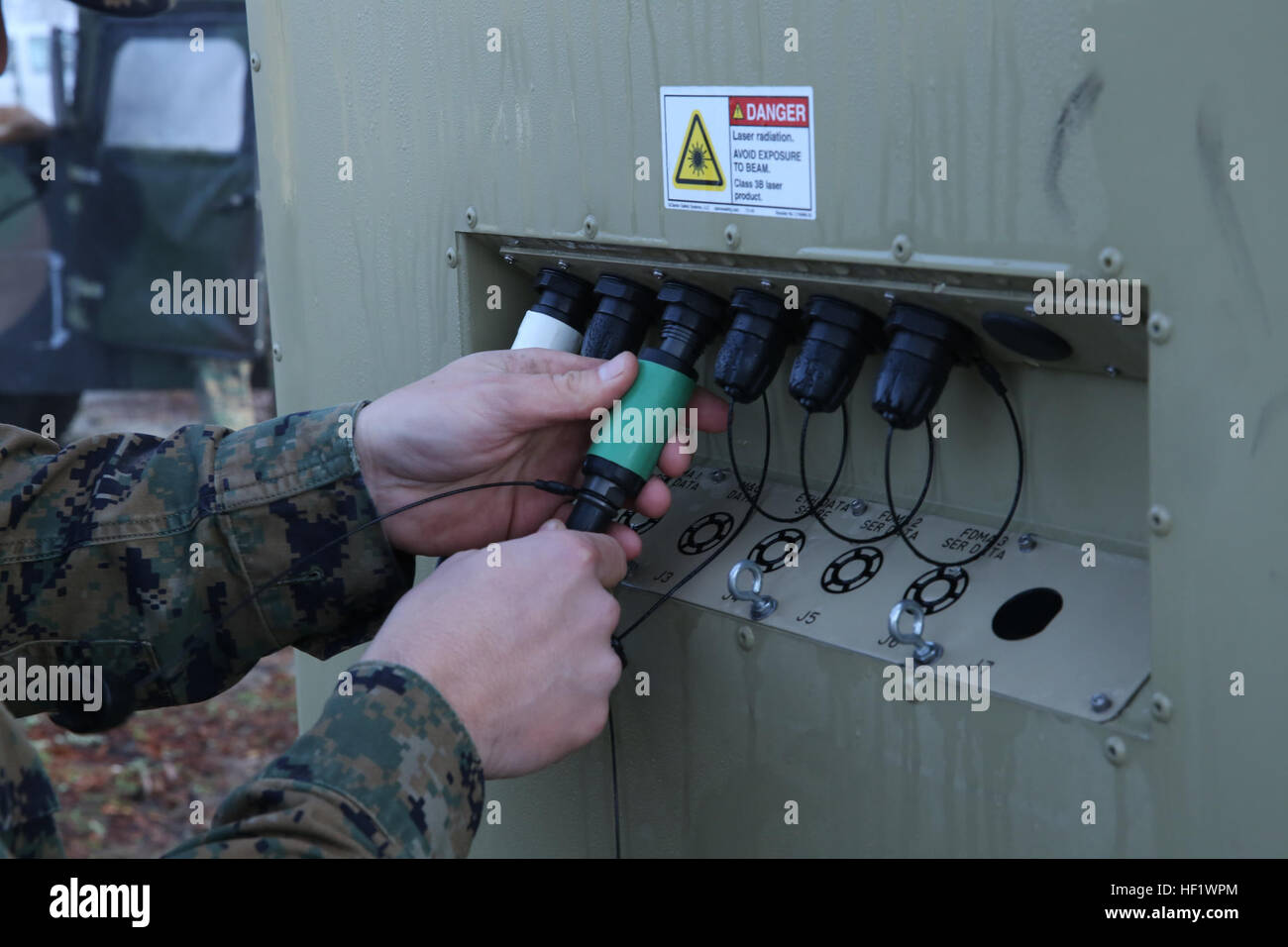 Vsat l hi-res stock photography and images - Alamy