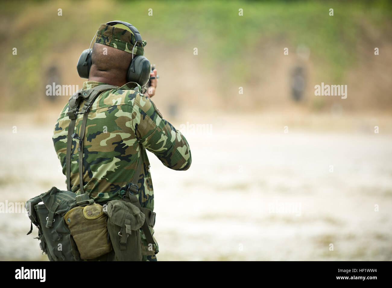 Maldives national defense forces hi-res stock photography and images ...