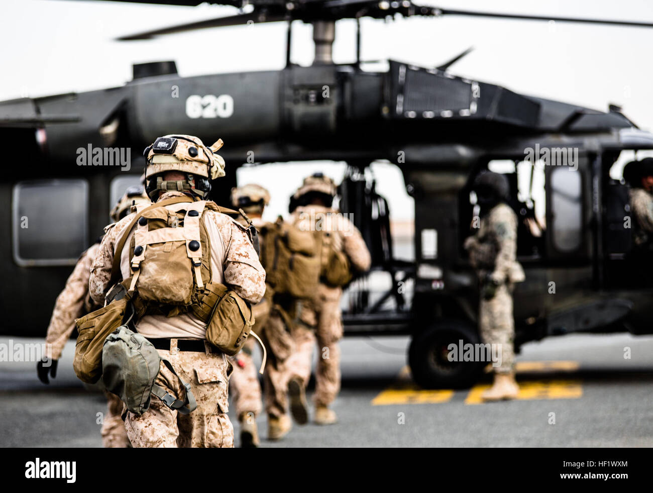 42nd expeditionary aviation combat brigade hi-res stock photography and ...