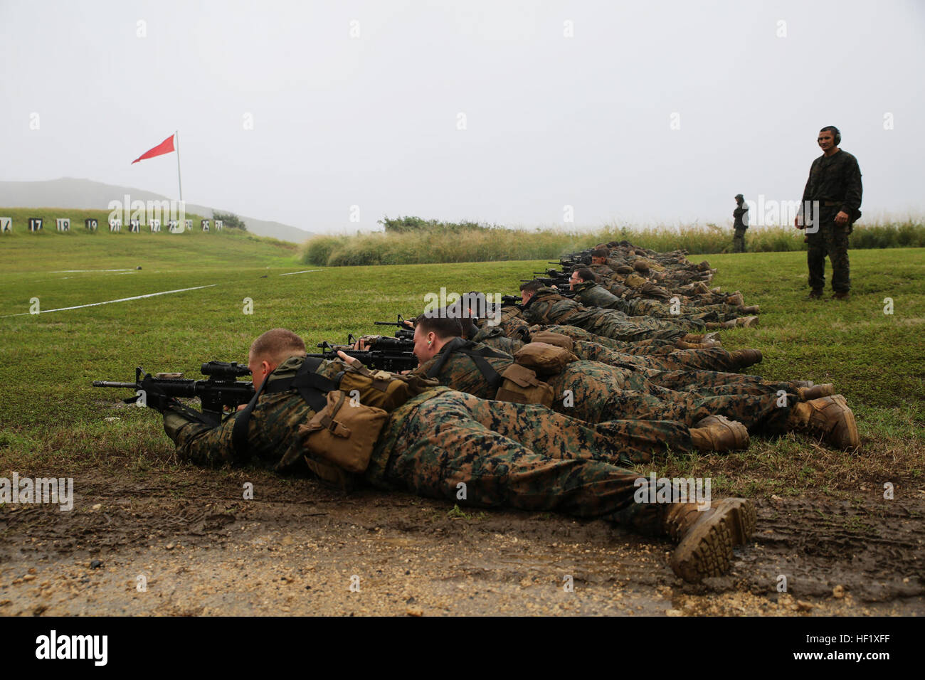 Reconnaissance Marines from 3rd Reconnaissance Battalion, 3rd Marine ...