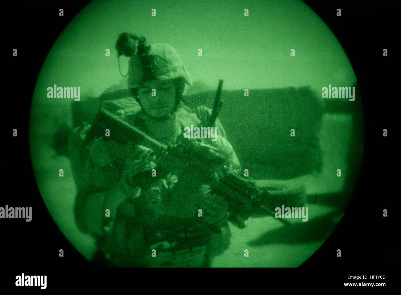 Marines with Bravo Company, 1st Battalion, 6th Marine Regiment, 24th ...