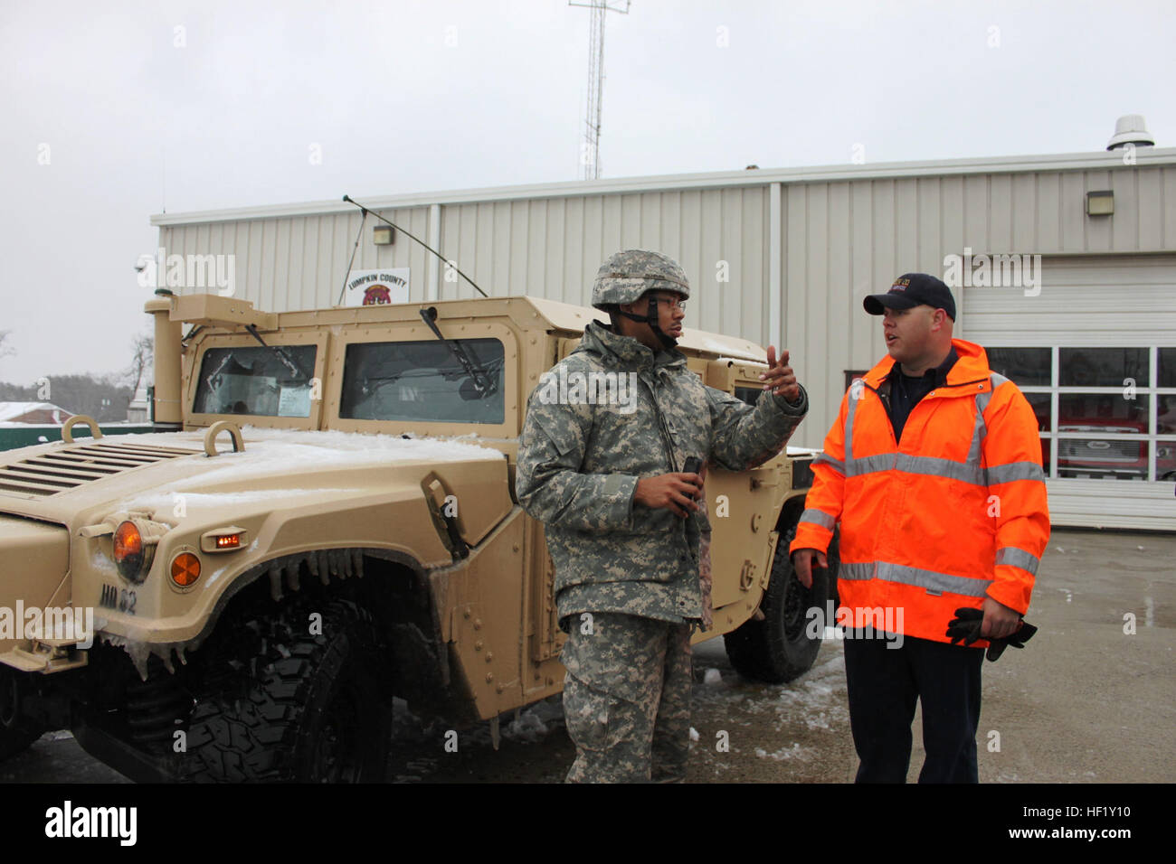 Guardsmen from Georgia's 560th Battlefield Surveillance Brigade worked ...