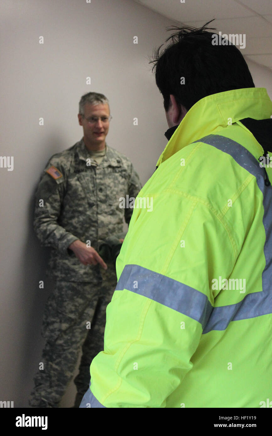 Guardsmen from Georgia's 560th Battlefield Surveillance Brigade worked ...