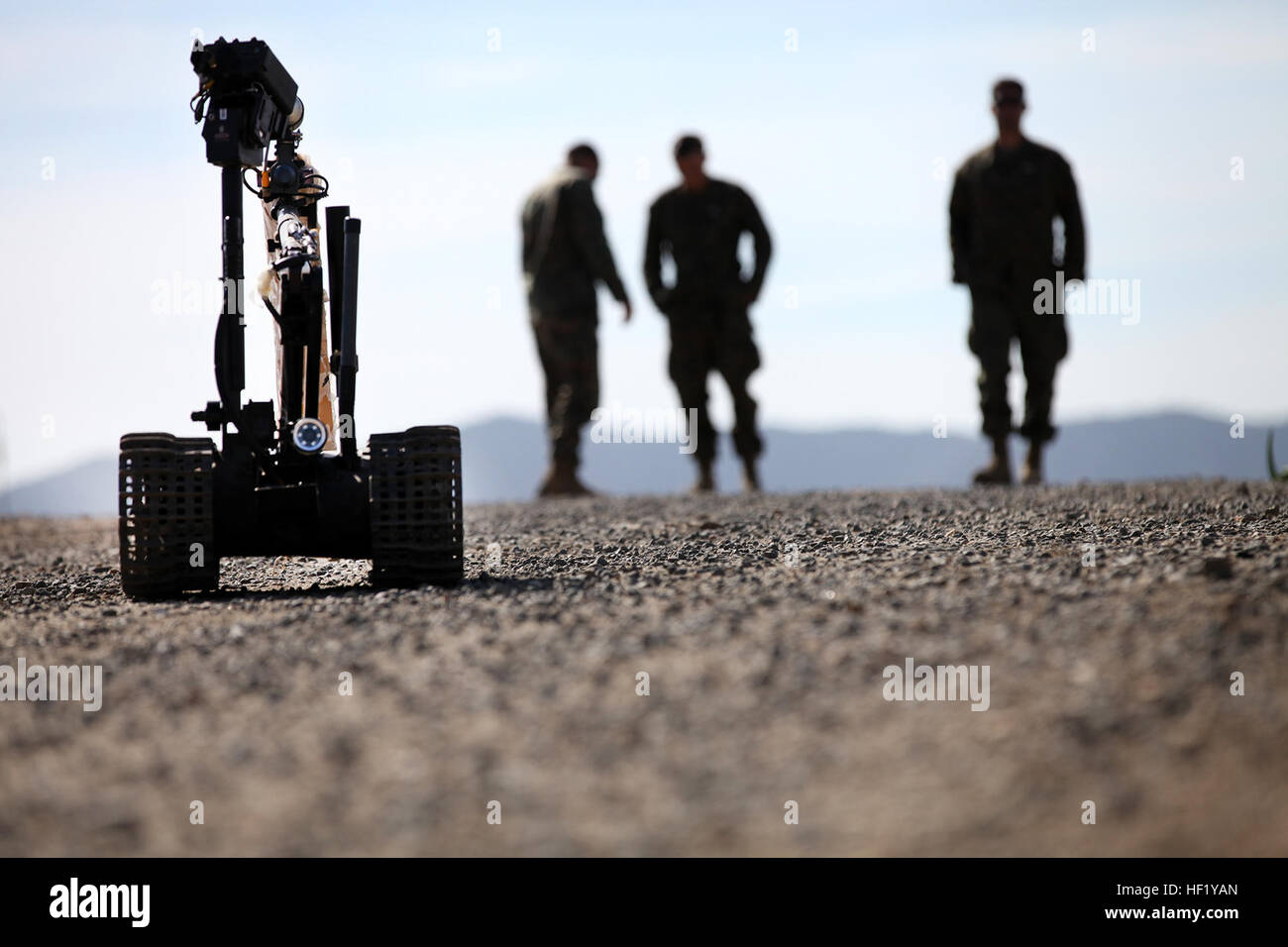 Marines with 1st Explosive Ordnance Disposal Company, 7th Engineer ...