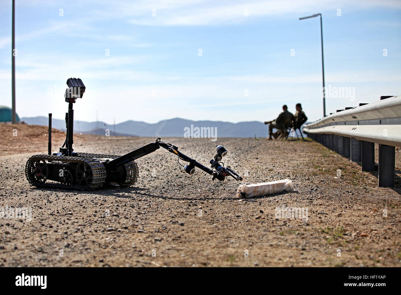 Marines with 1st Explosive Ordnance Disposal Company, 7th Engineer ...
