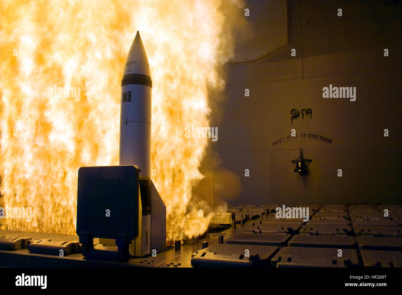 Missile defense agency interceptor hi-res stock photography and images ...