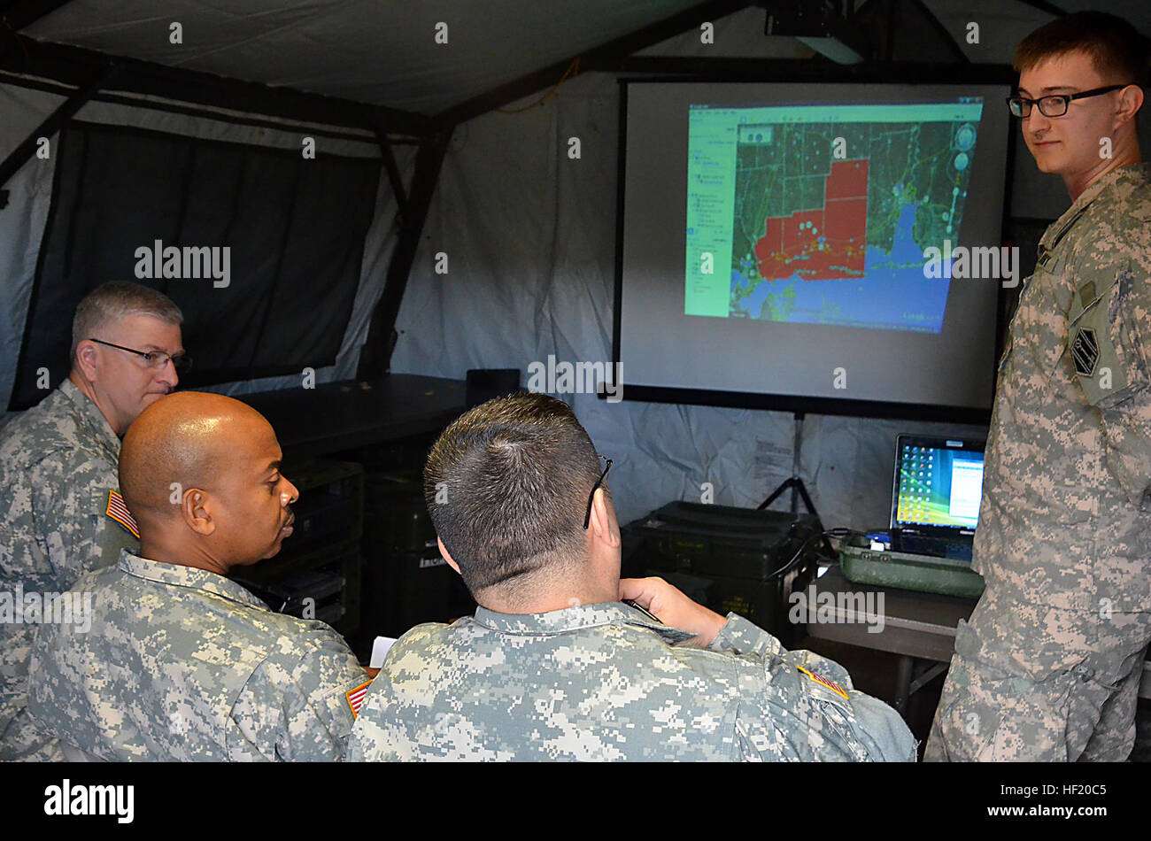 46th military police command hi-res stock photography and images - Alamy