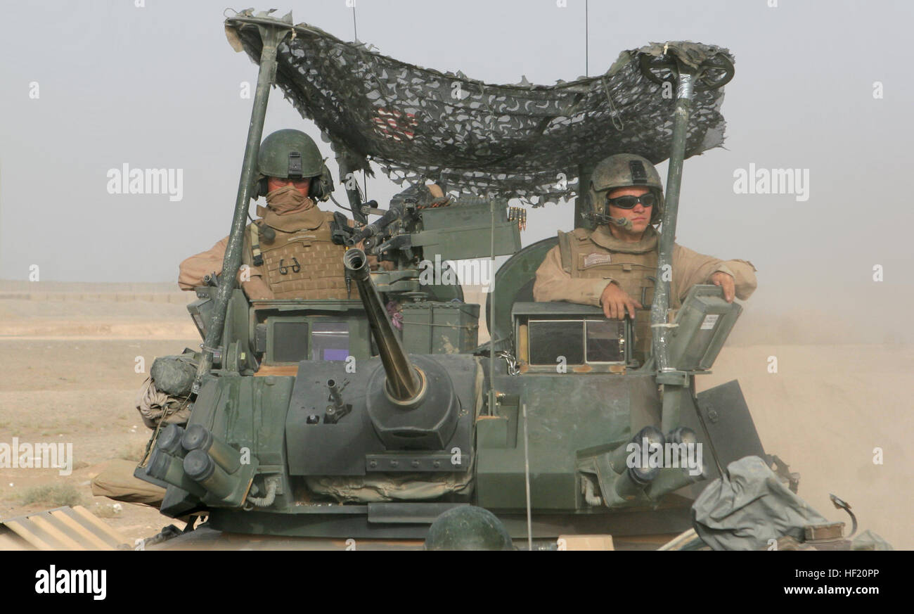 Marines with Weapons Company, 1st Battalion, 6th Marine Regiment, 24th ...