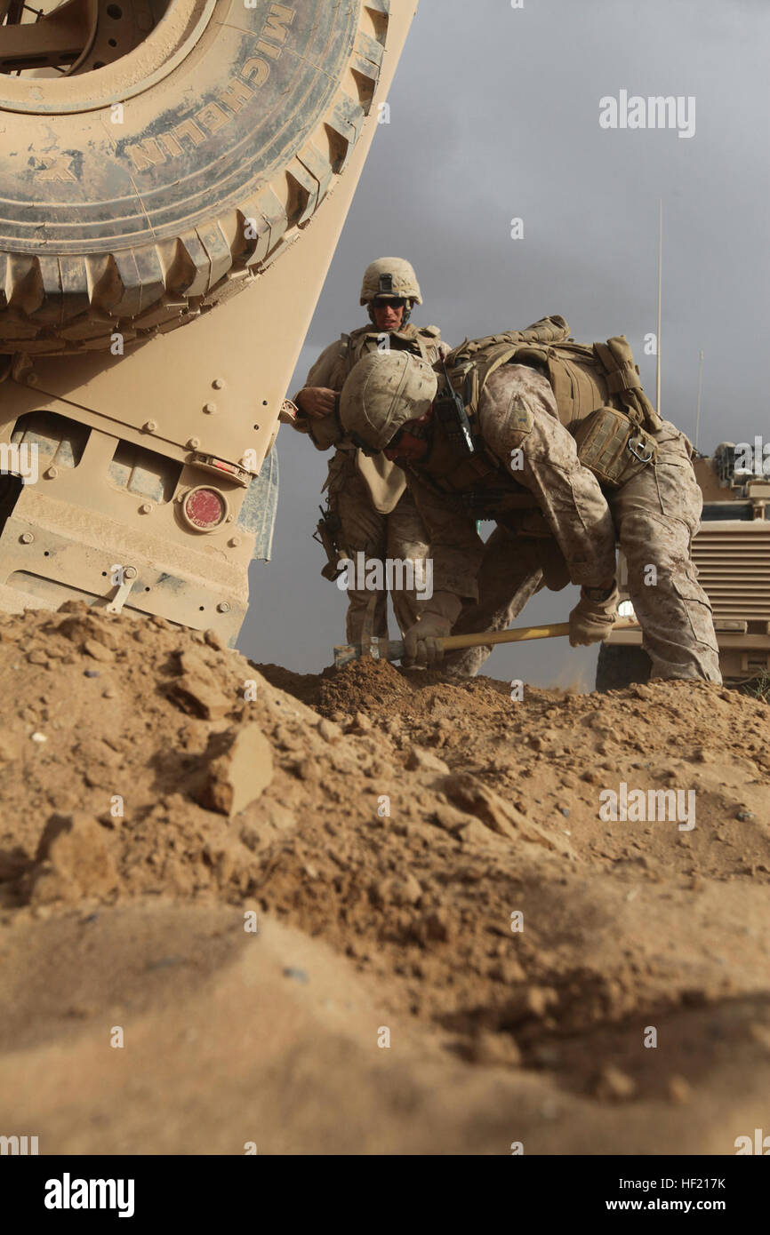 Marines with a Quick Reaction Force team from Combat Logistics ...