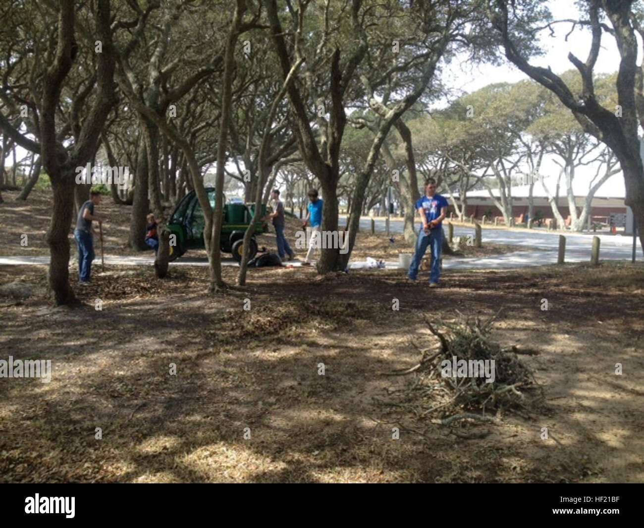 Marines from General Support Maintenance Company, 2nd Maintenance ...