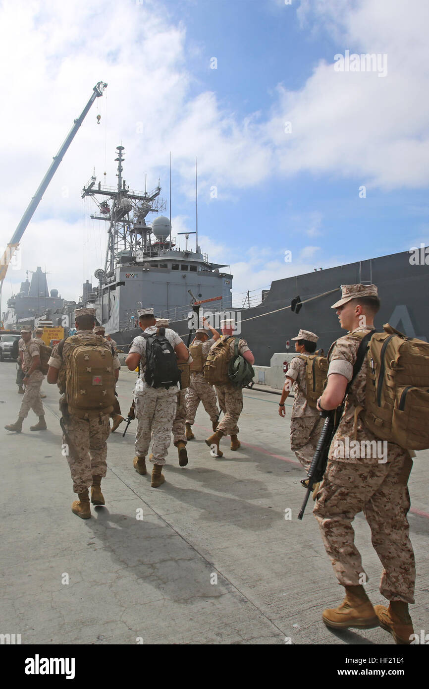 Marines and sailors with 1st Maintenance Battalion, 1st Marine ...