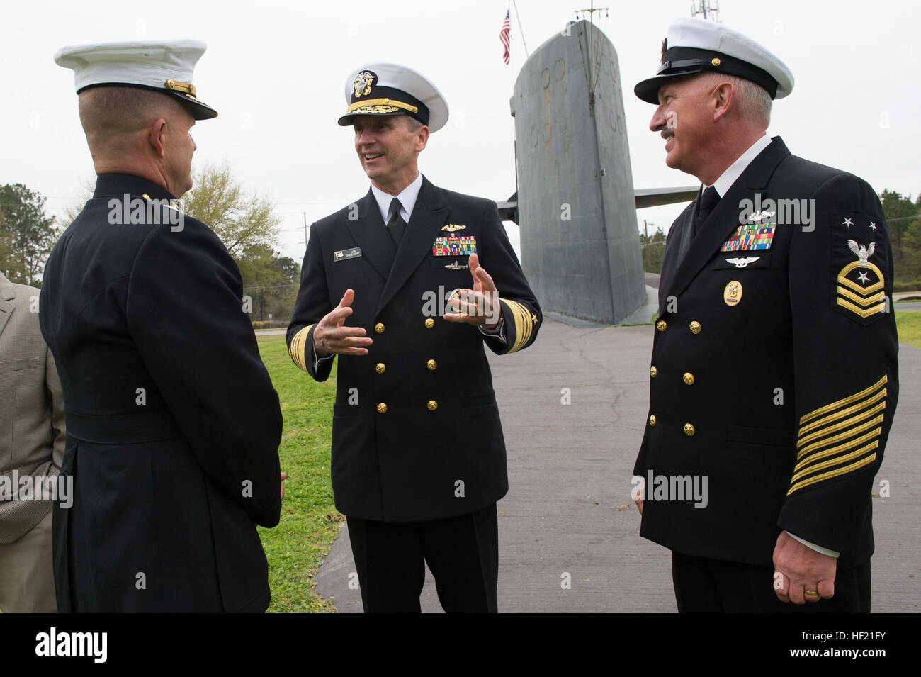 140318-N-WL435-579 KINGS BAY, Ga. (March 18, 2014) Chief of Naval ...