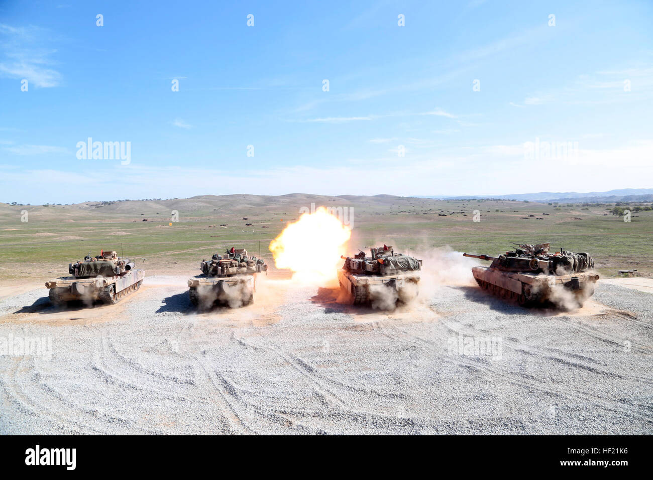 Marines with tank platoon, Battalion Landing Team 2nd Battalion, 1st ...