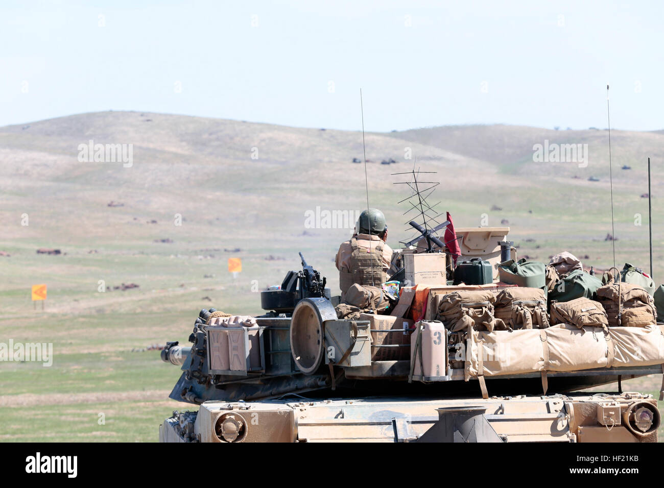 Marines with tank platoon, Battalion Landing Team 2nd Battalion, 1st ...