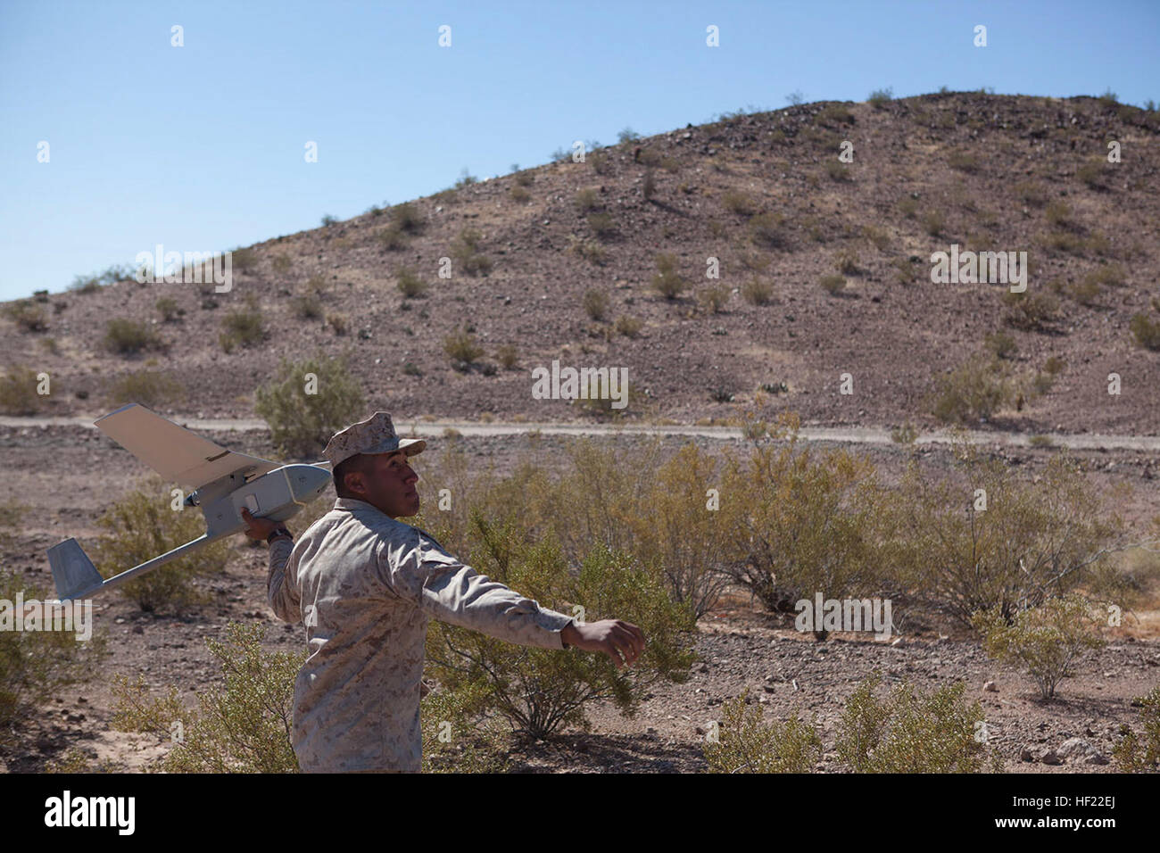 YUMA PROVING GROUNDS, Ariz. - U.S. Marine Corps Lance Cpl. Jorge ...