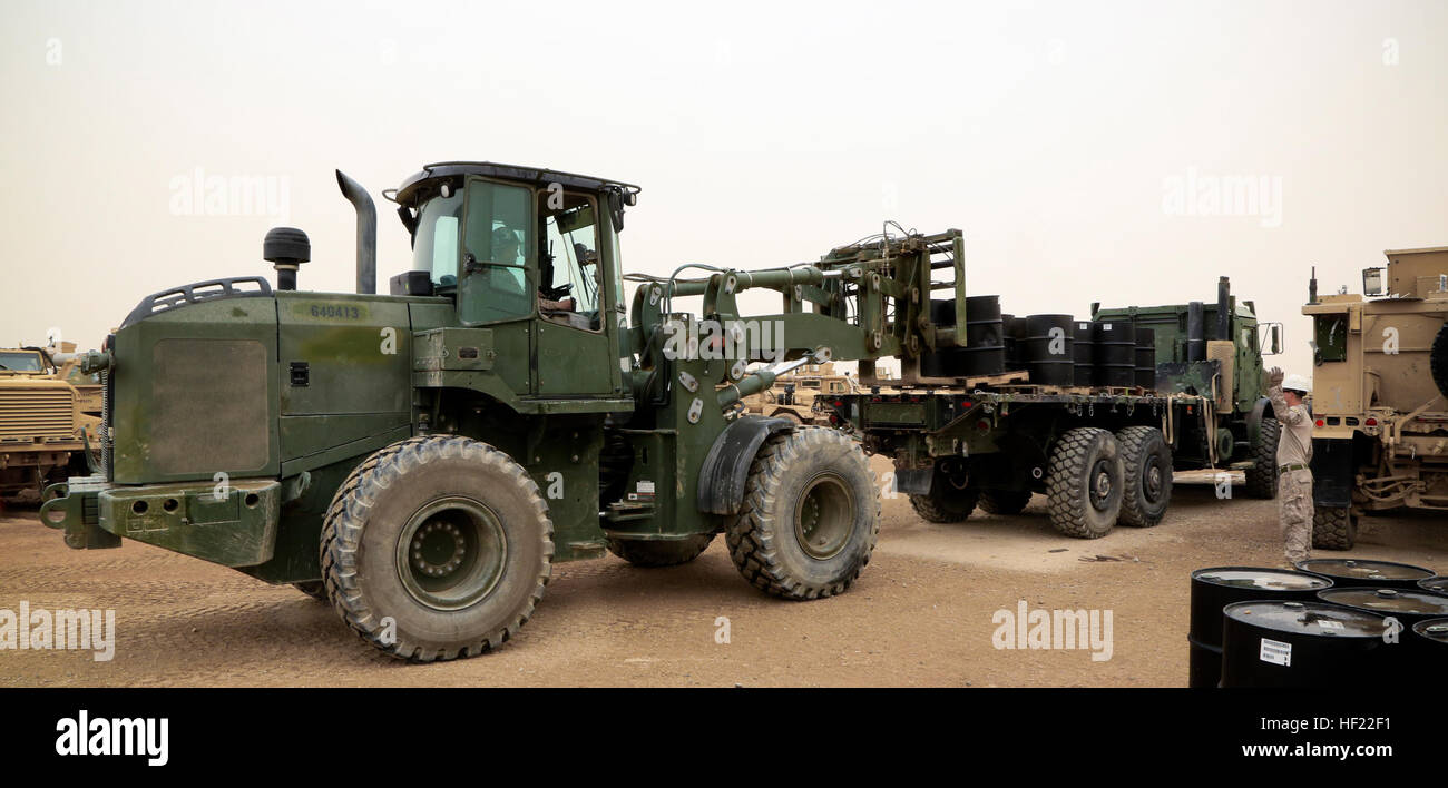 Marine corps tram hi-res stock photography and images - Alamy