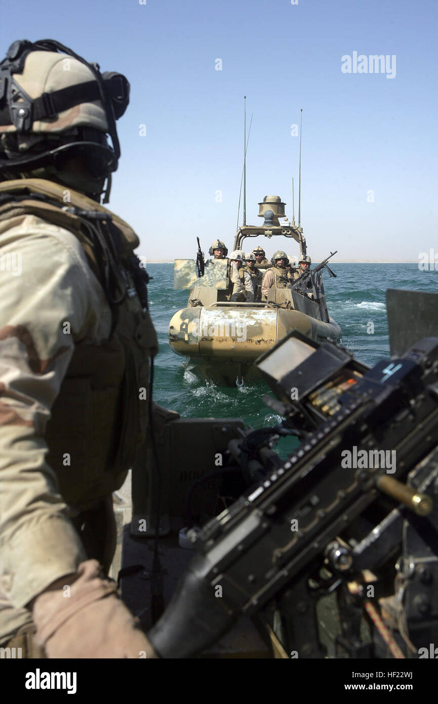 U s navy riverine security team hi-res stock photography and images - Alamy