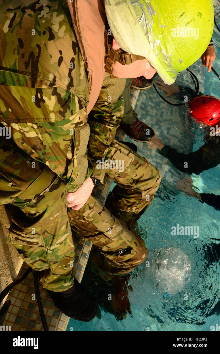 Modular amphibious egress trainer hi-res stock photography and images ...