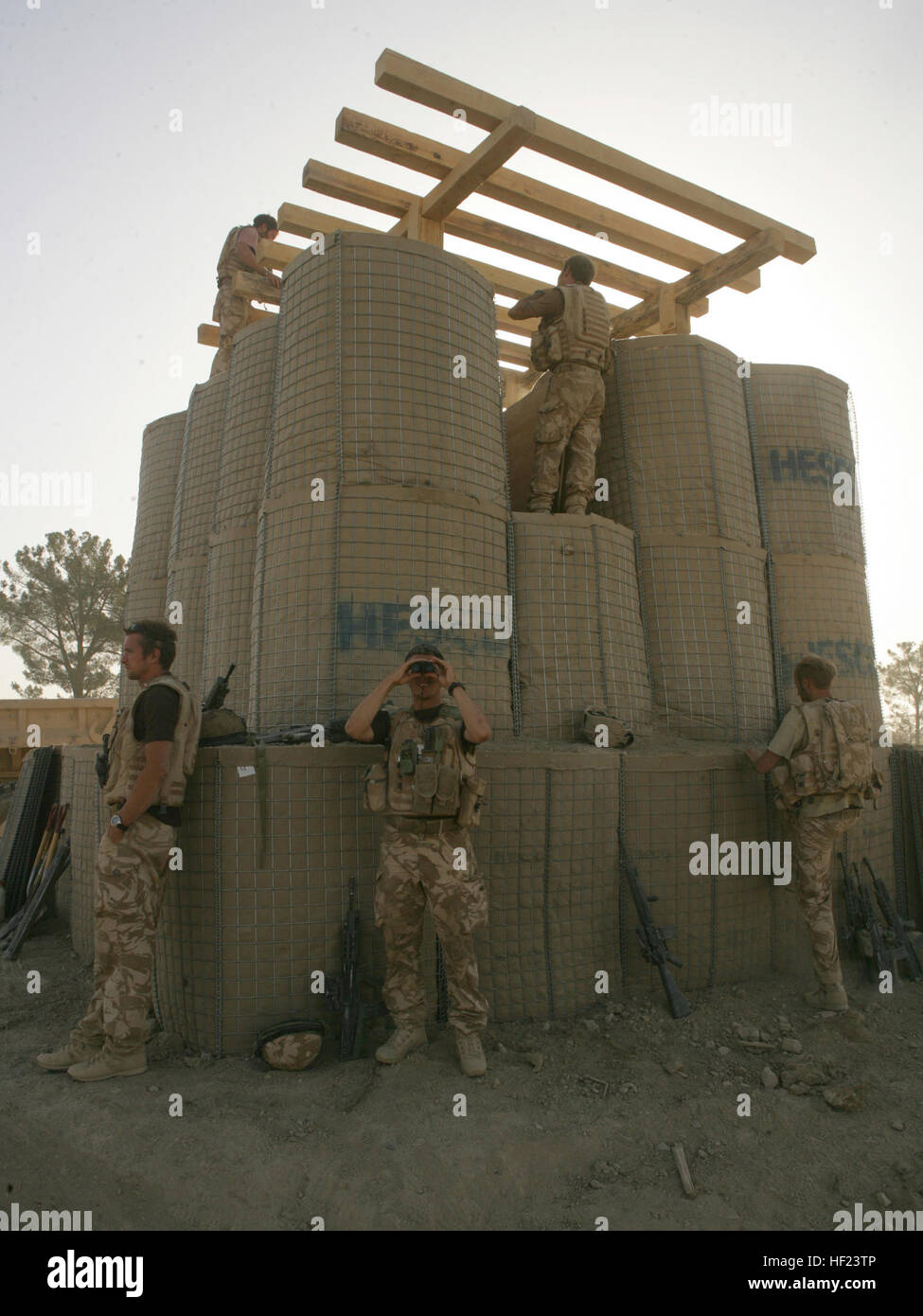 Marines from Charlie Company, Battalion Landing Team, 1st Battalion ...
