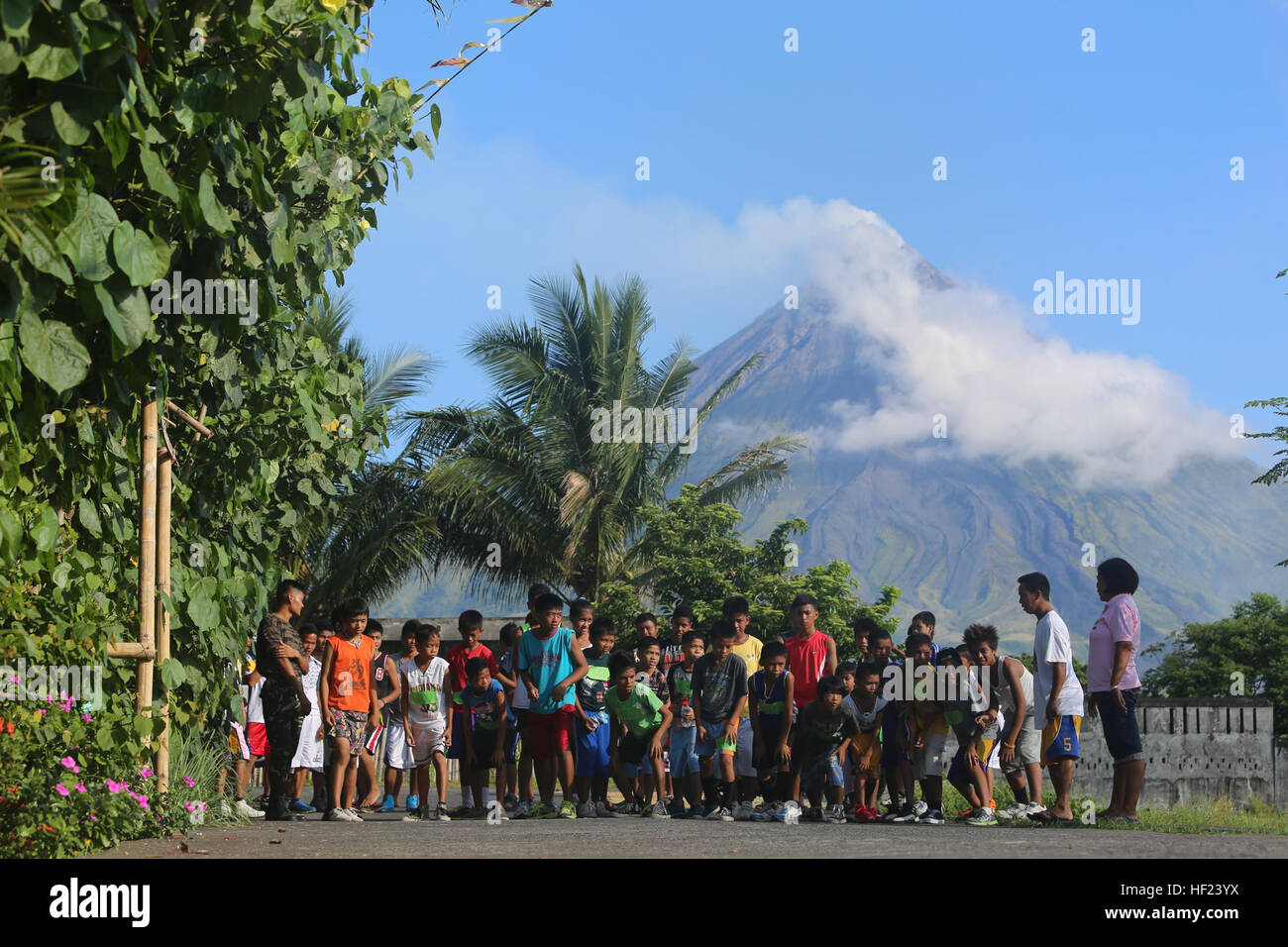 Filipino children prepare to start a 1K race April 28 during Exercise ...