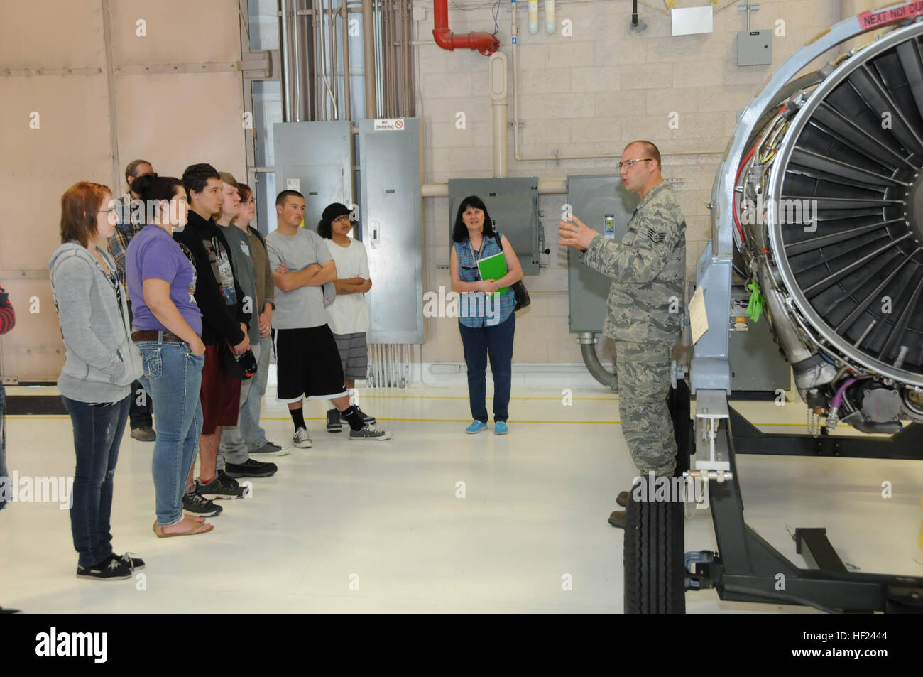Oregon Air National Guard Staff Sgt. Daniel Adams, 173rd Fighter Wing ...