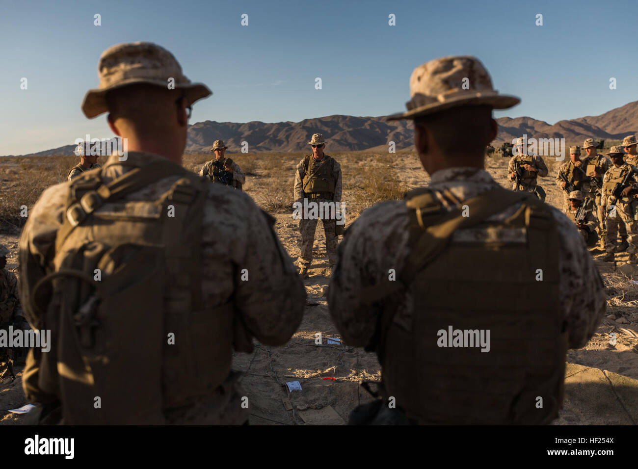 Alpha Company, 1st Light Armored Reconnaissance Battalion conducts a ...