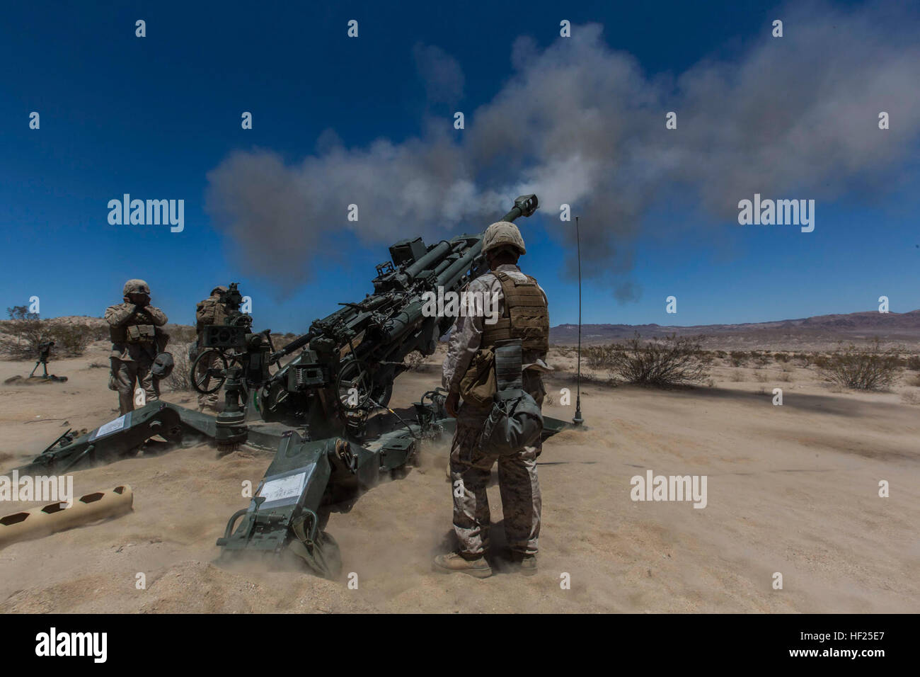 U.S. Marines with Bravo Battery, 1st Battalion, 11th Marine Regiment ...