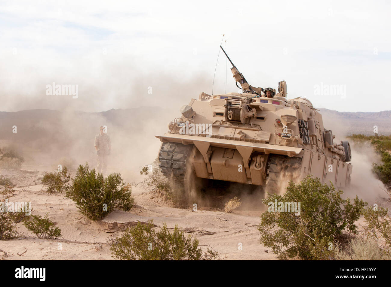 M88a2 hercules recovery vehicle hi-res stock photography and images - Alamy