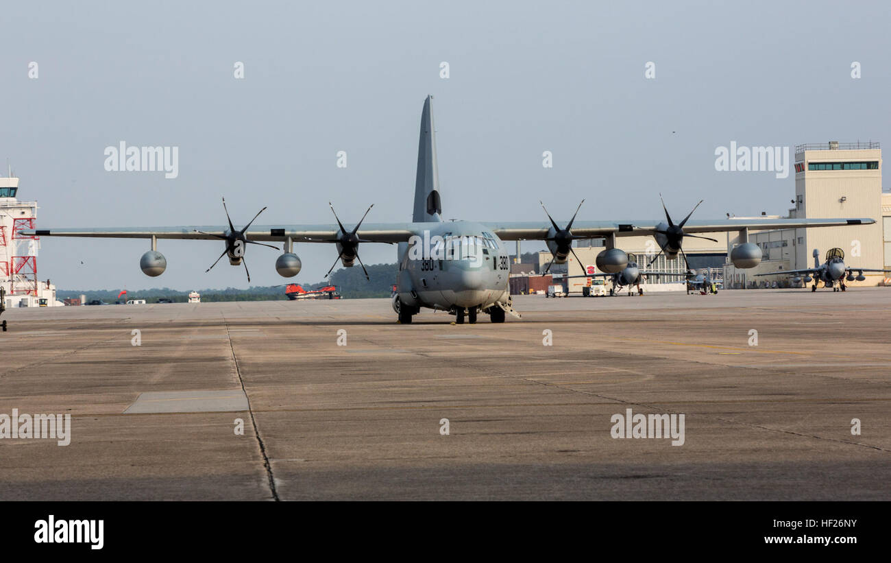 A Lockheed Martin KC-130J, an extended range transport aicraft designed ...