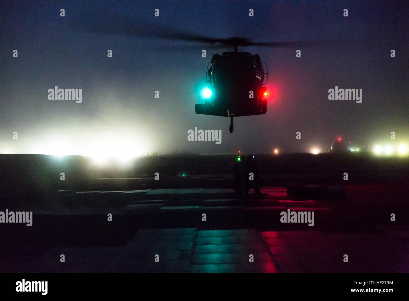 Aviation support soldiers from hi-res stock photography and images - Alamy