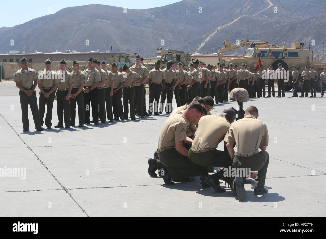 Marines with 1st Combat Engineer Battalion, 1st Marine Division, line ...