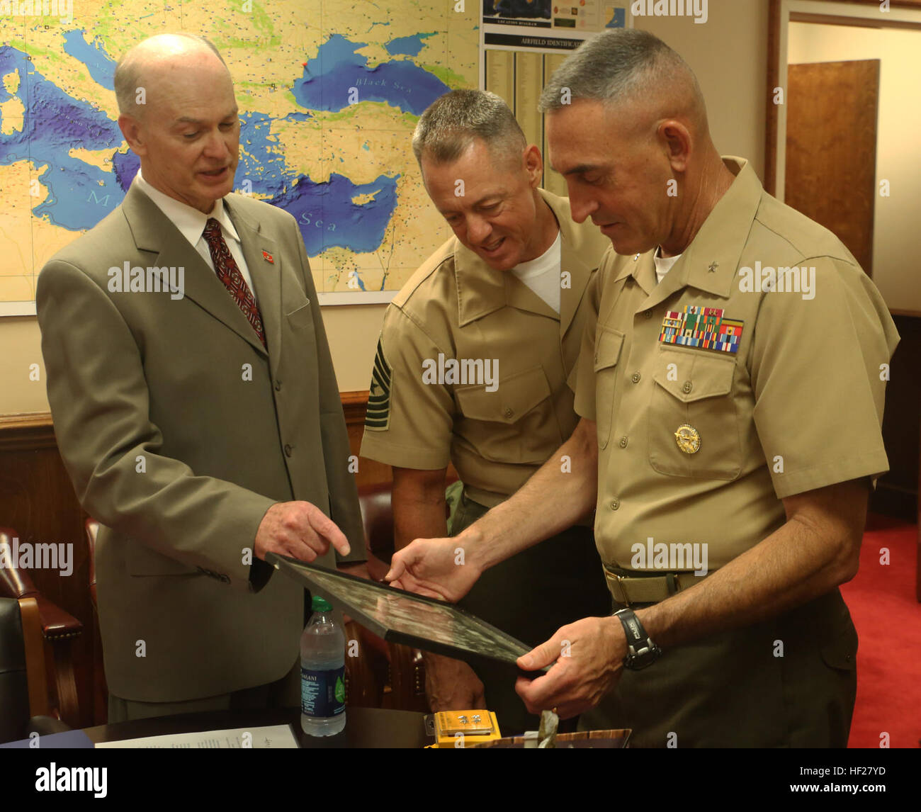 Sergeant major of 2nd marine division hi-res stock photography and ...
