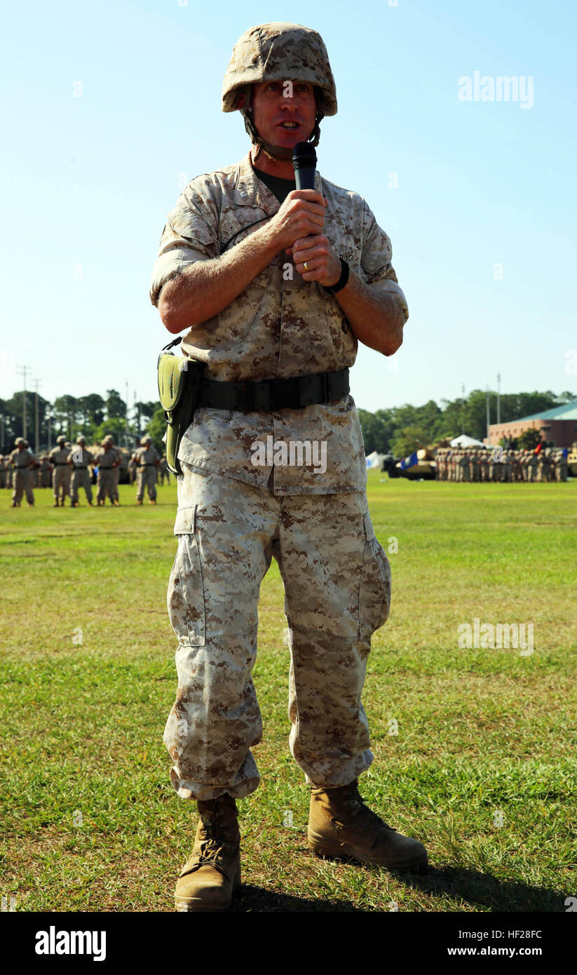 Lieutenant Col. Jon M. Lauder, former commanding officer of 2nd Tank ...