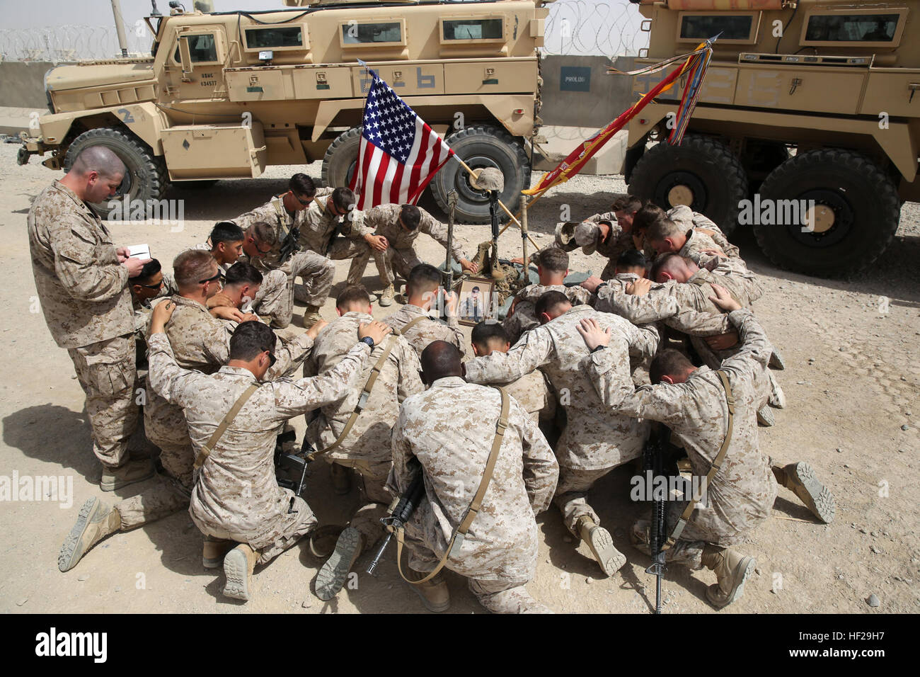 Marines with Scout Sniper Platoon, 1st Battalion, 7th Marine Regiment ...