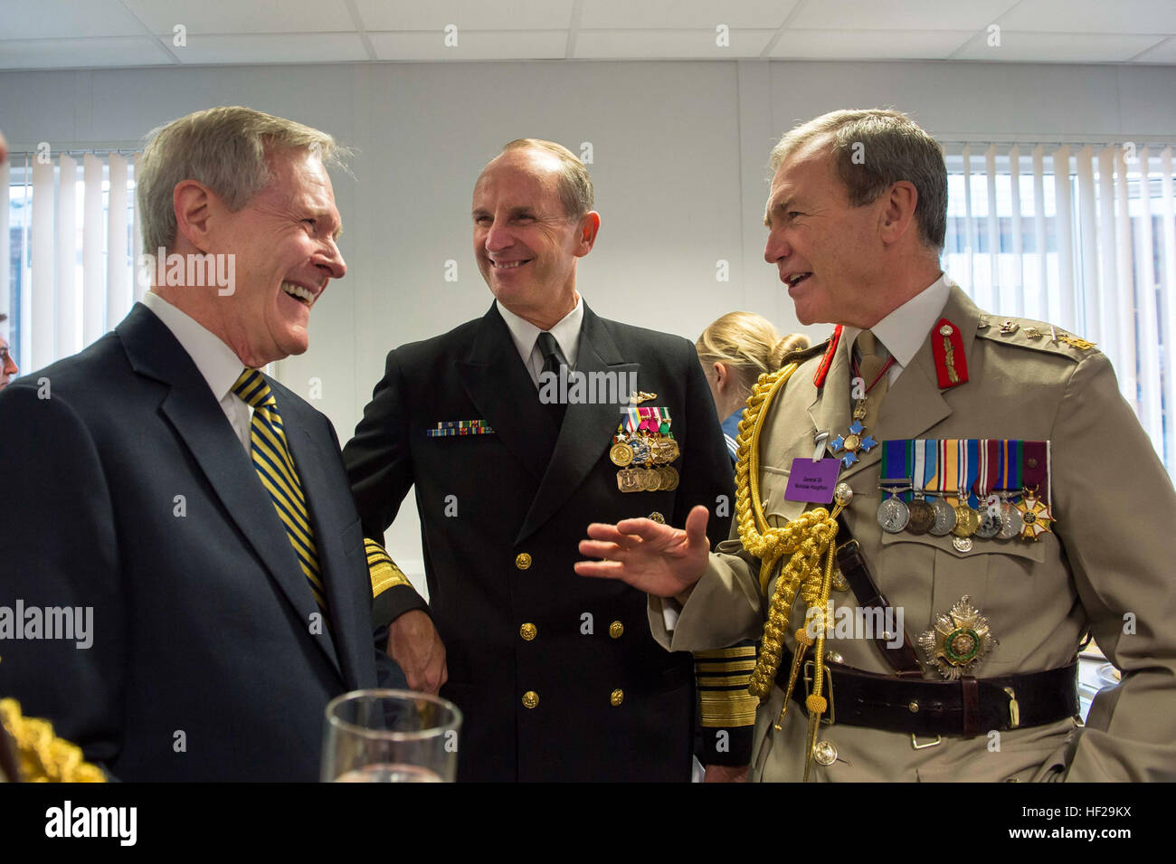 Queen chief of the defence staff hi-res stock photography and images ...