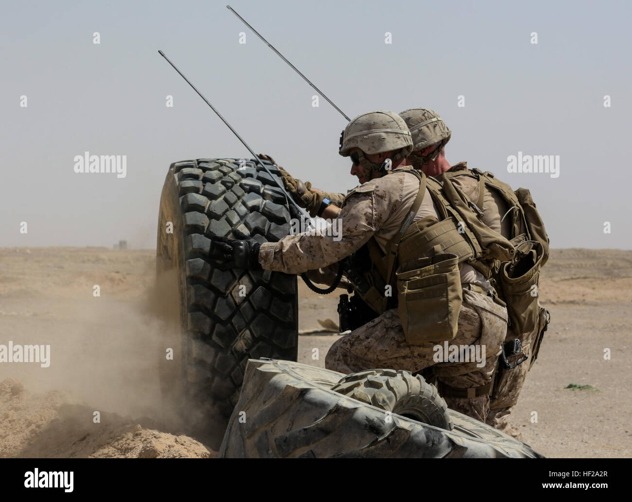 U.S. Marines with Weapons Company, 1st Battalion, 2d Marine Regiment ...