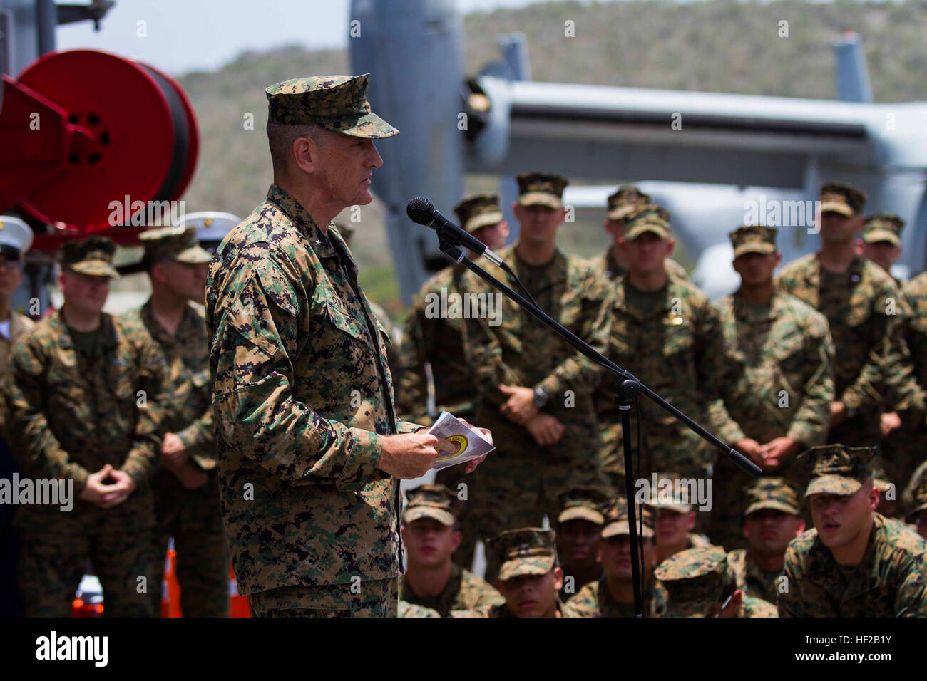 Brigadier gen david coffman commander hi-res stock photography and ...