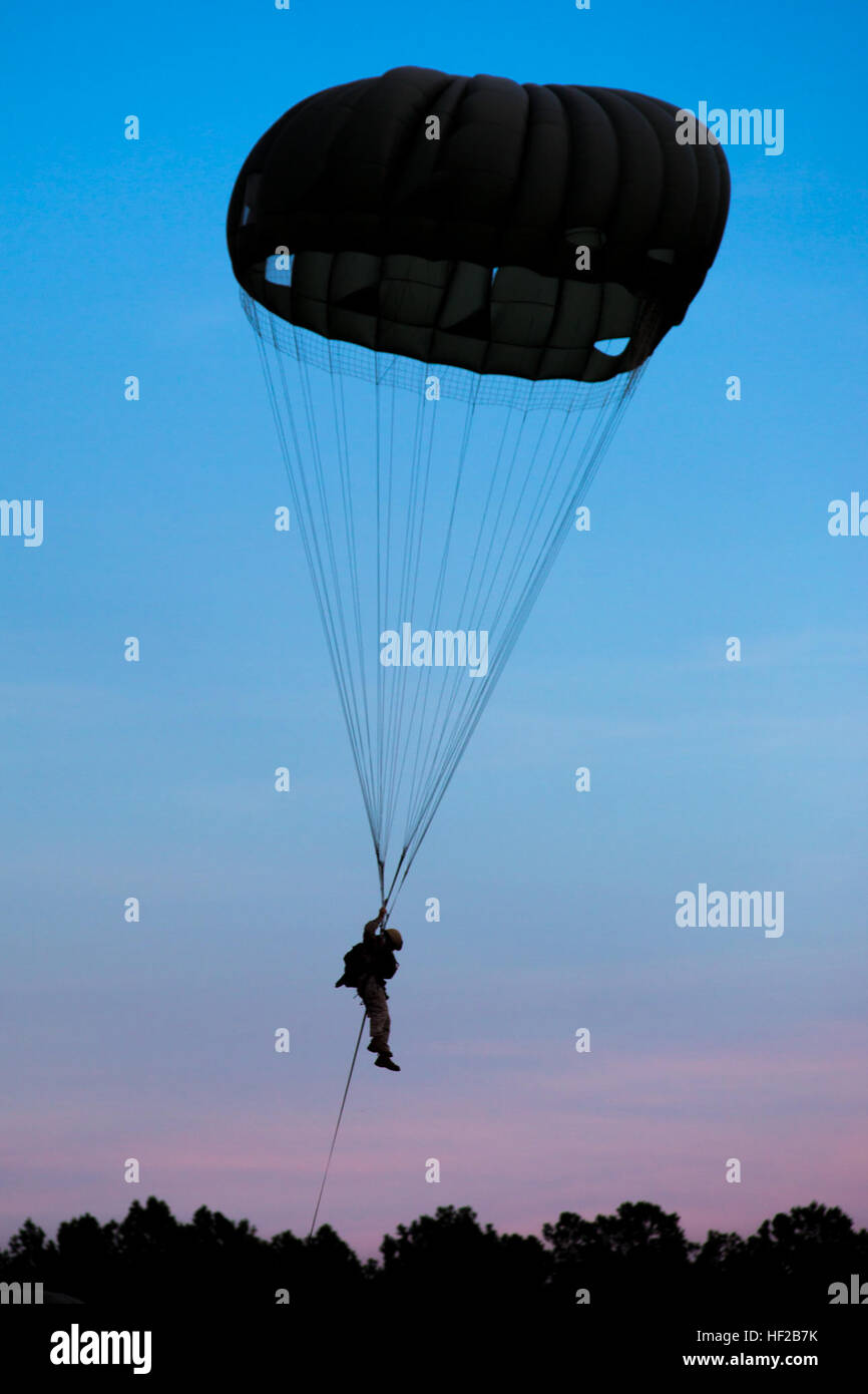 A Marine with Landing Support Company, Combat Logistics Regiment 27 ...