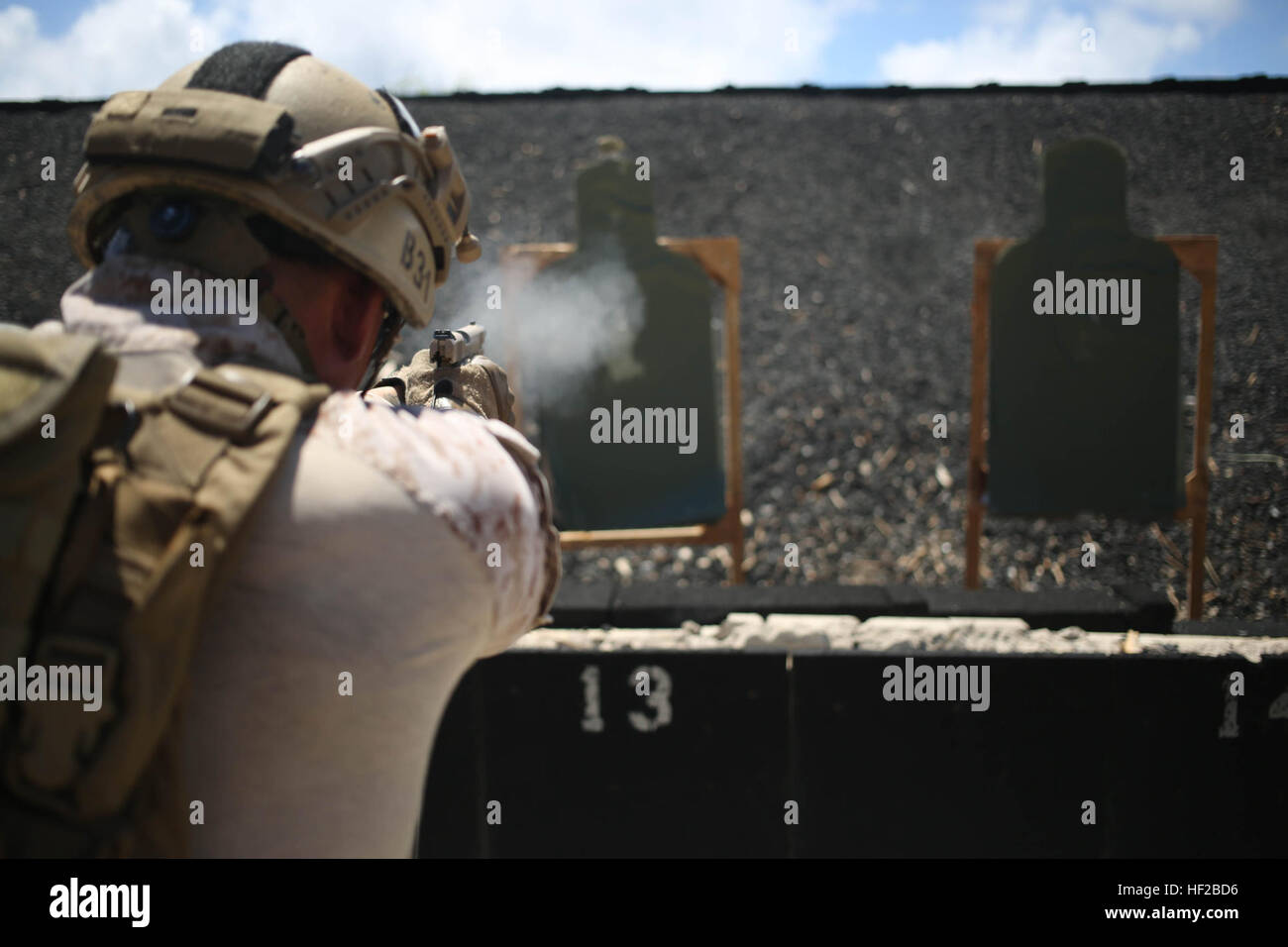 A Marine with the reconnaissance detachment, 11th Marine Expeditionary ...