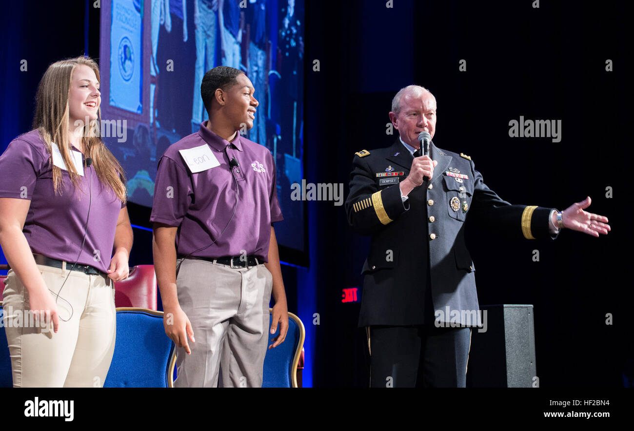 U.S. Army Gen. Martin E. Dempsey, right, the chairman of the Joint ...