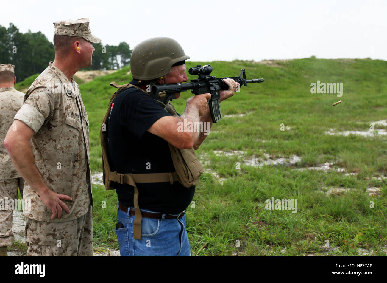 Staff Sgt. Jason Klinger, an operations chief with 2nd Light Armored ...