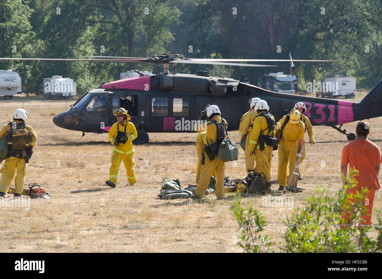Firefighting crews prepare to battle a wildfire in Northern California ...