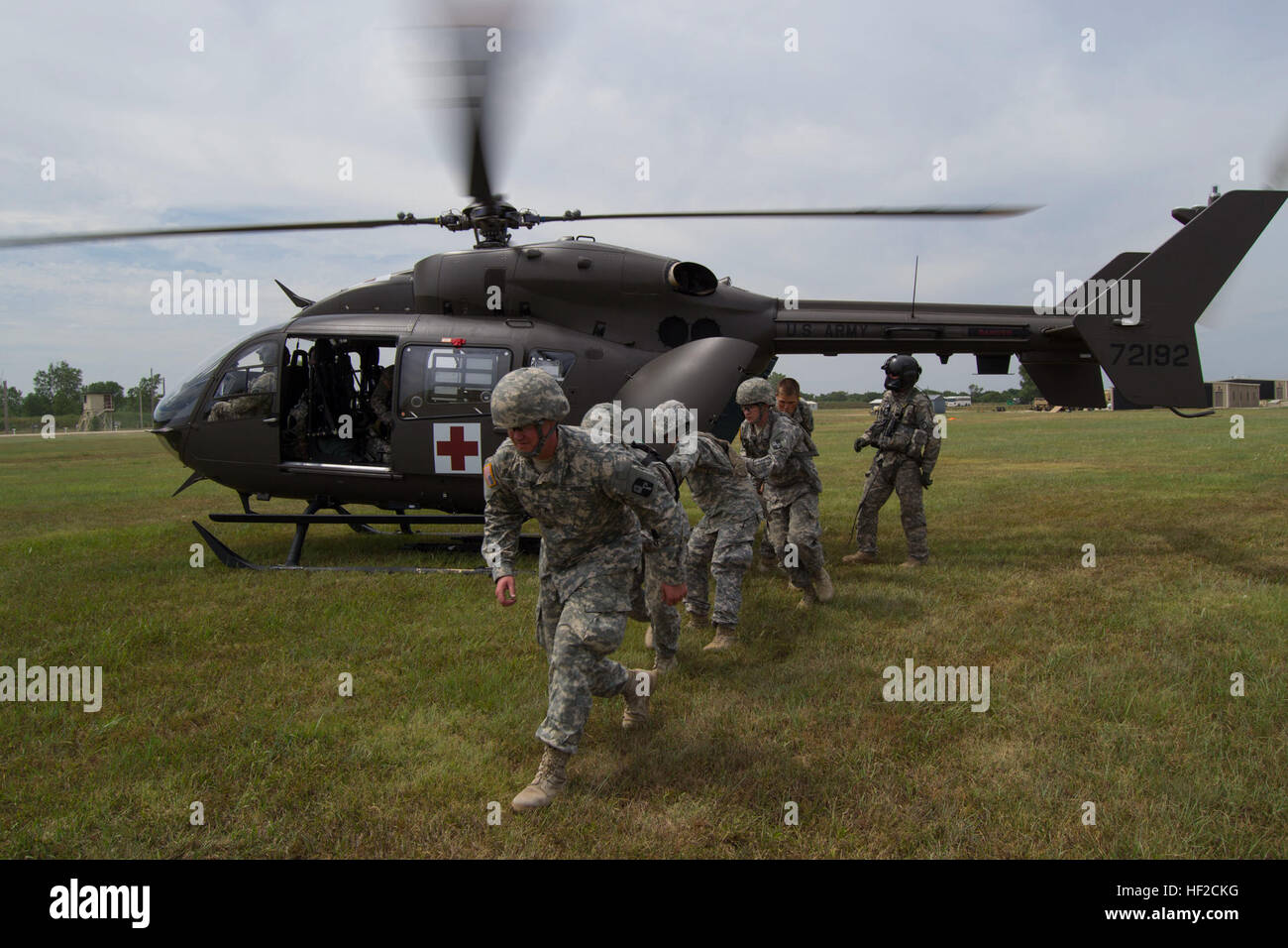 Members of 1077th Ground Ambulance Company, Kansas Army National Guard ...