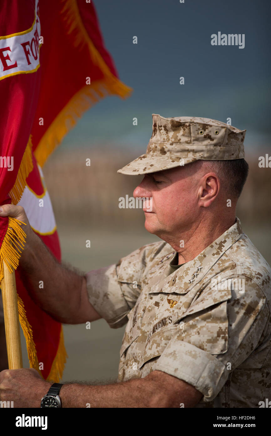 U.S. Marine Corps Lt. Gen. Terry G. Robling, commander, U.S. Marine ...