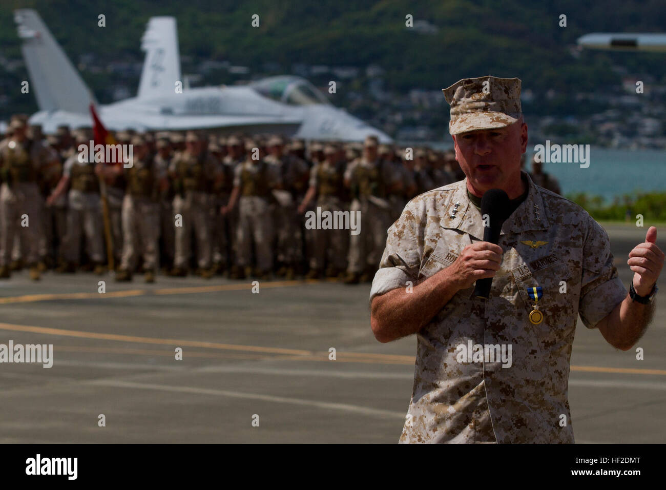 U.S. Marine Corps Lt. Gen. Terry G. Robling, former commander, U.S ...