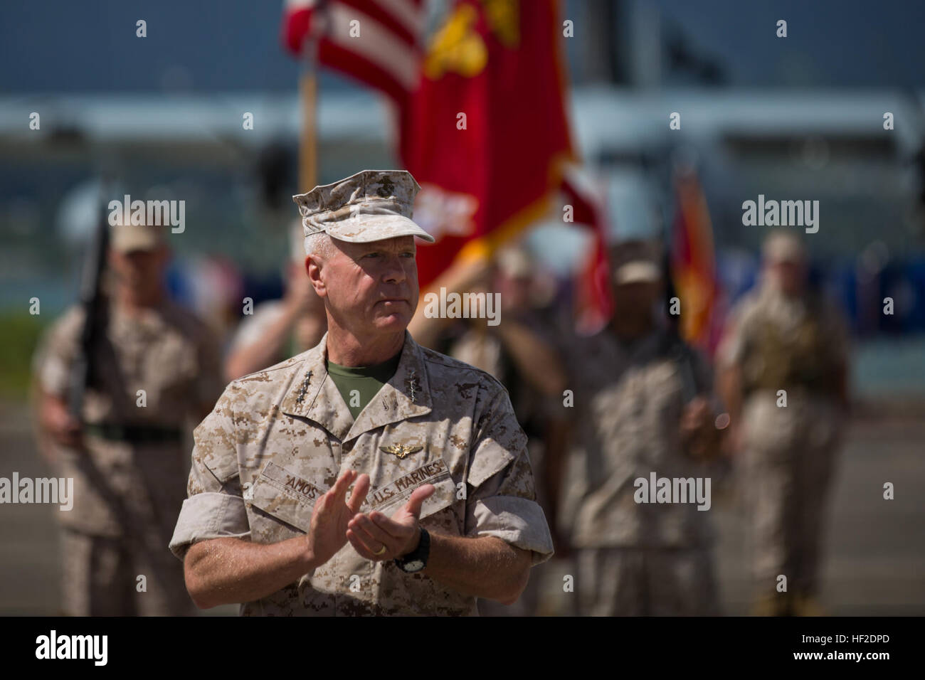 Lt gen terry robling hi-res stock photography and images - Alamy