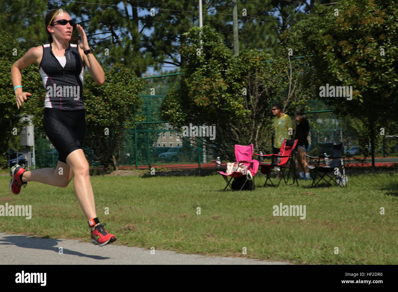 Katie Contento sprints to finish a 3-mile run during Marine Corps ...